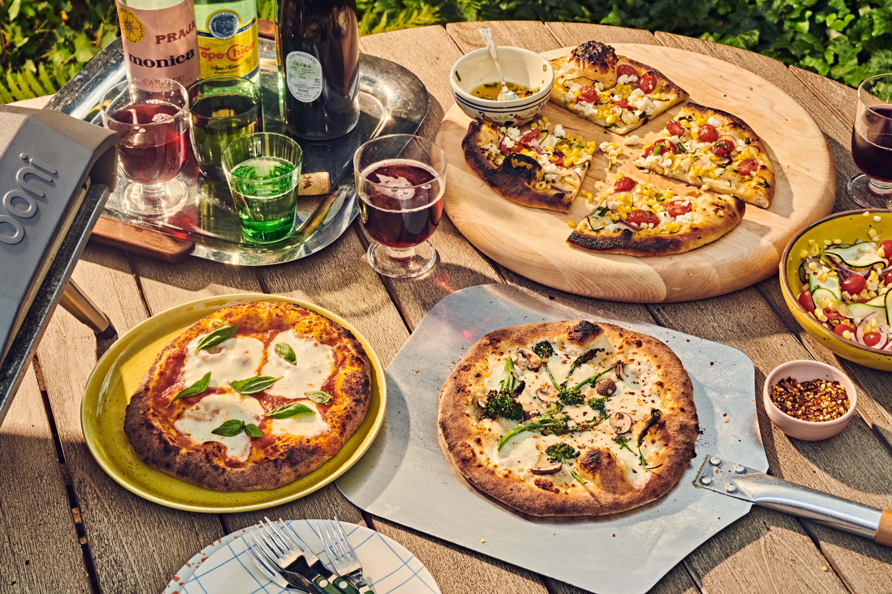 Outdoor Pizza Party | The Kitchn