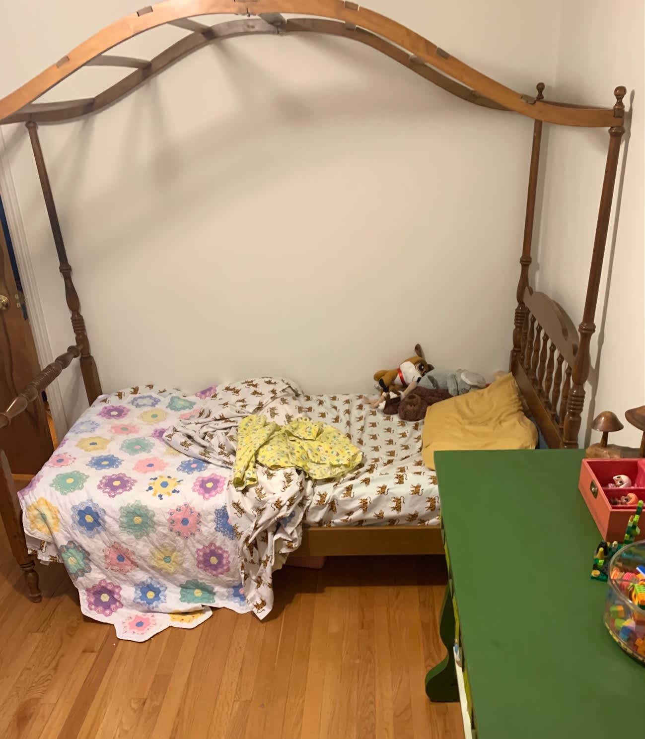 About Ashley Poskin | Cubby