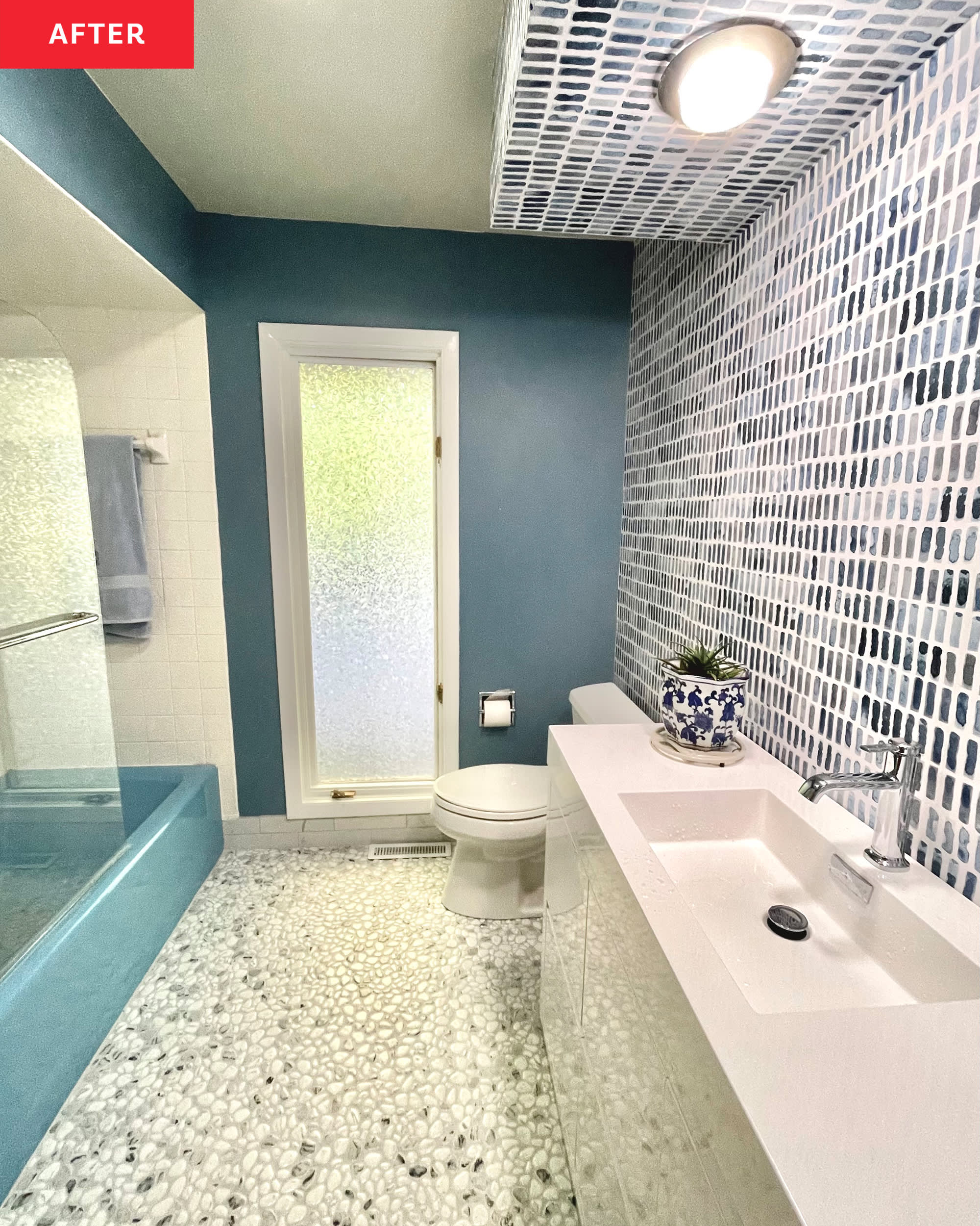 Bathroom With Blue Tub 8 Real HDB Bathrooms With Bathtubs That Will