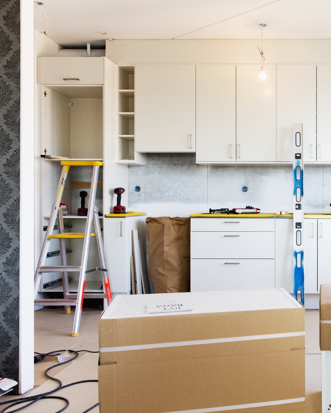 Before & After: A Boring Kitchen Gets a Modern Update (And a Lesson ...