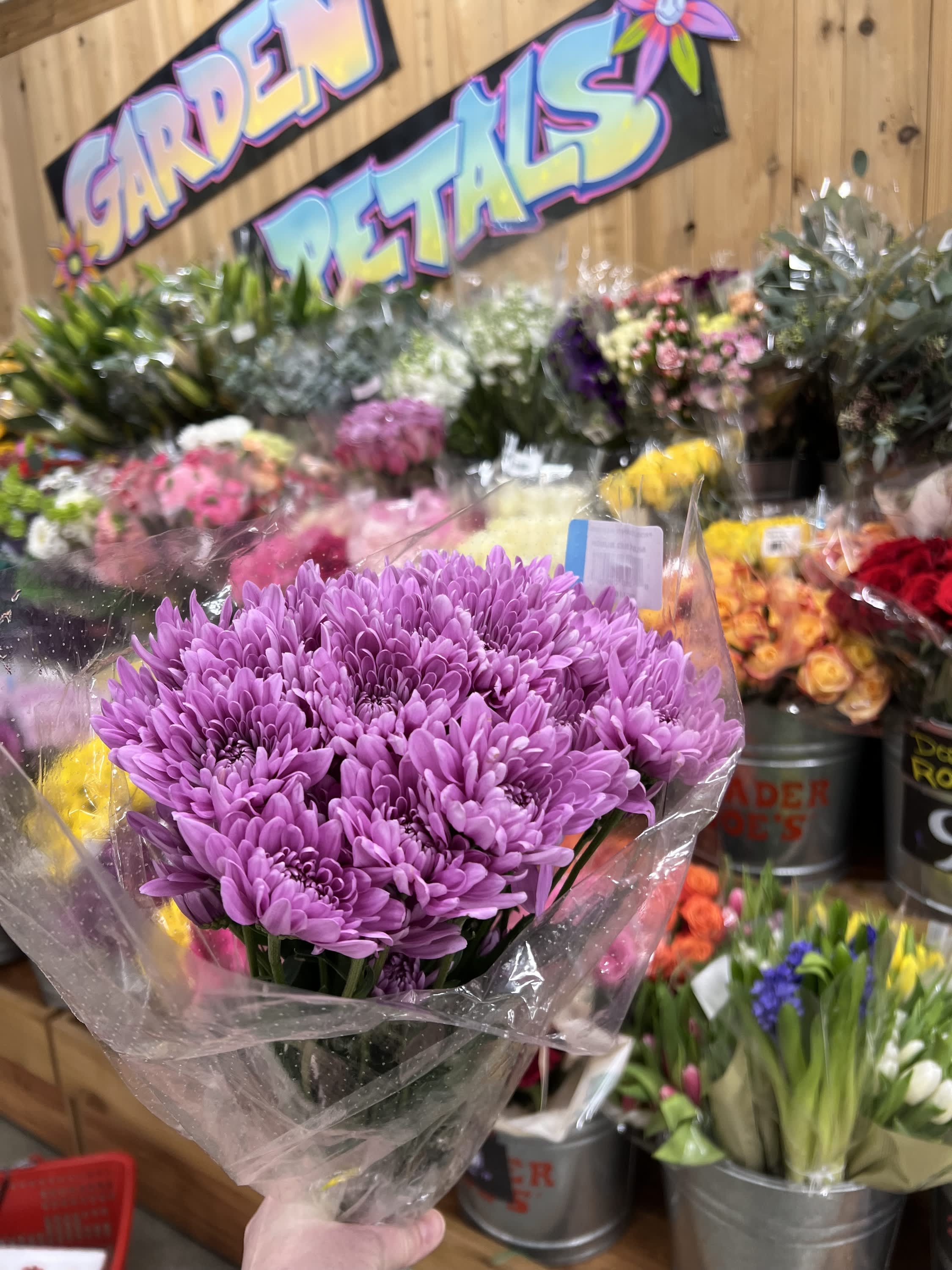Trader joe's flowers store