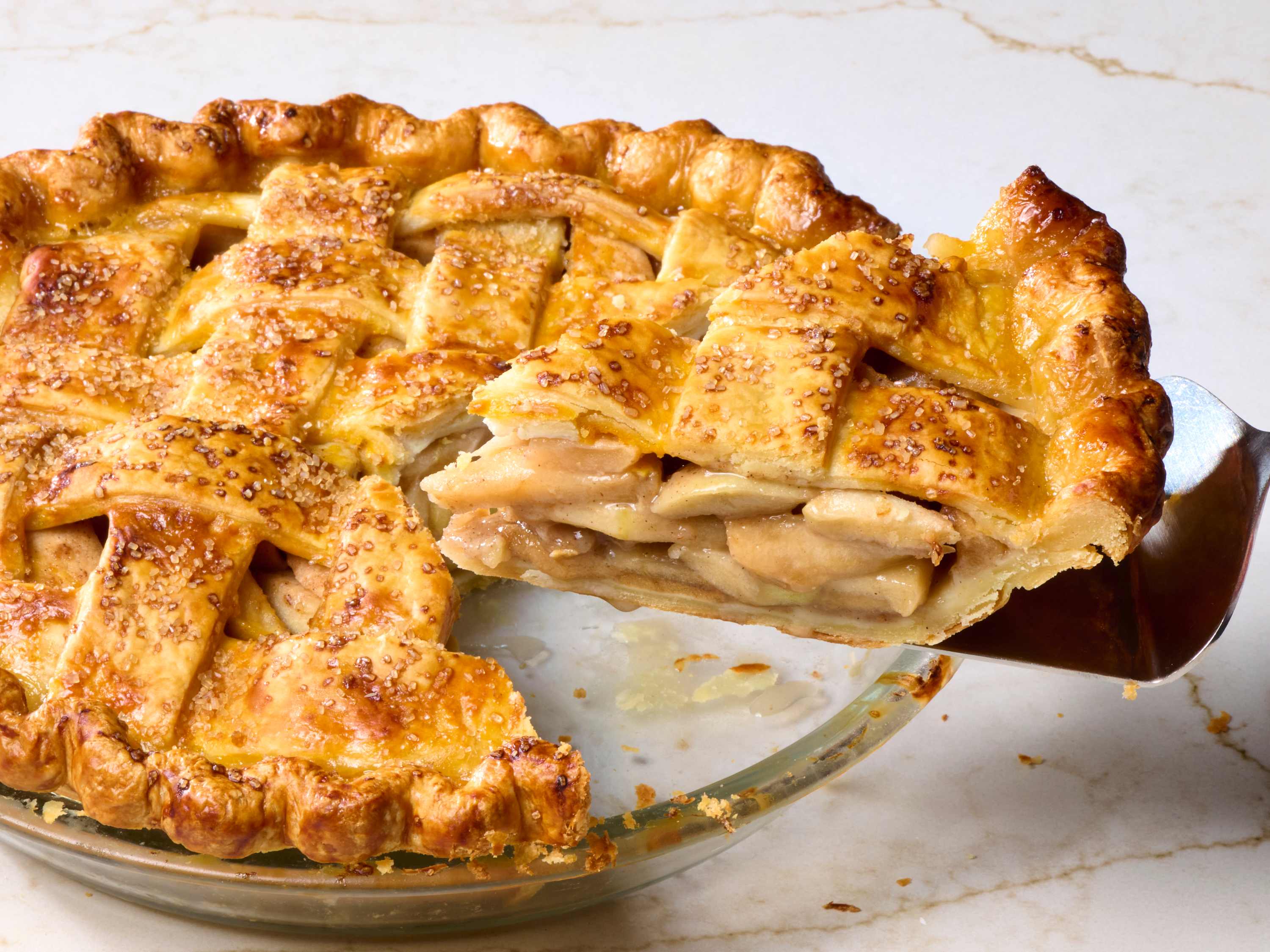 This Homemade Eggshell Cleaner Gets Grime Off Absolutely Everything ...