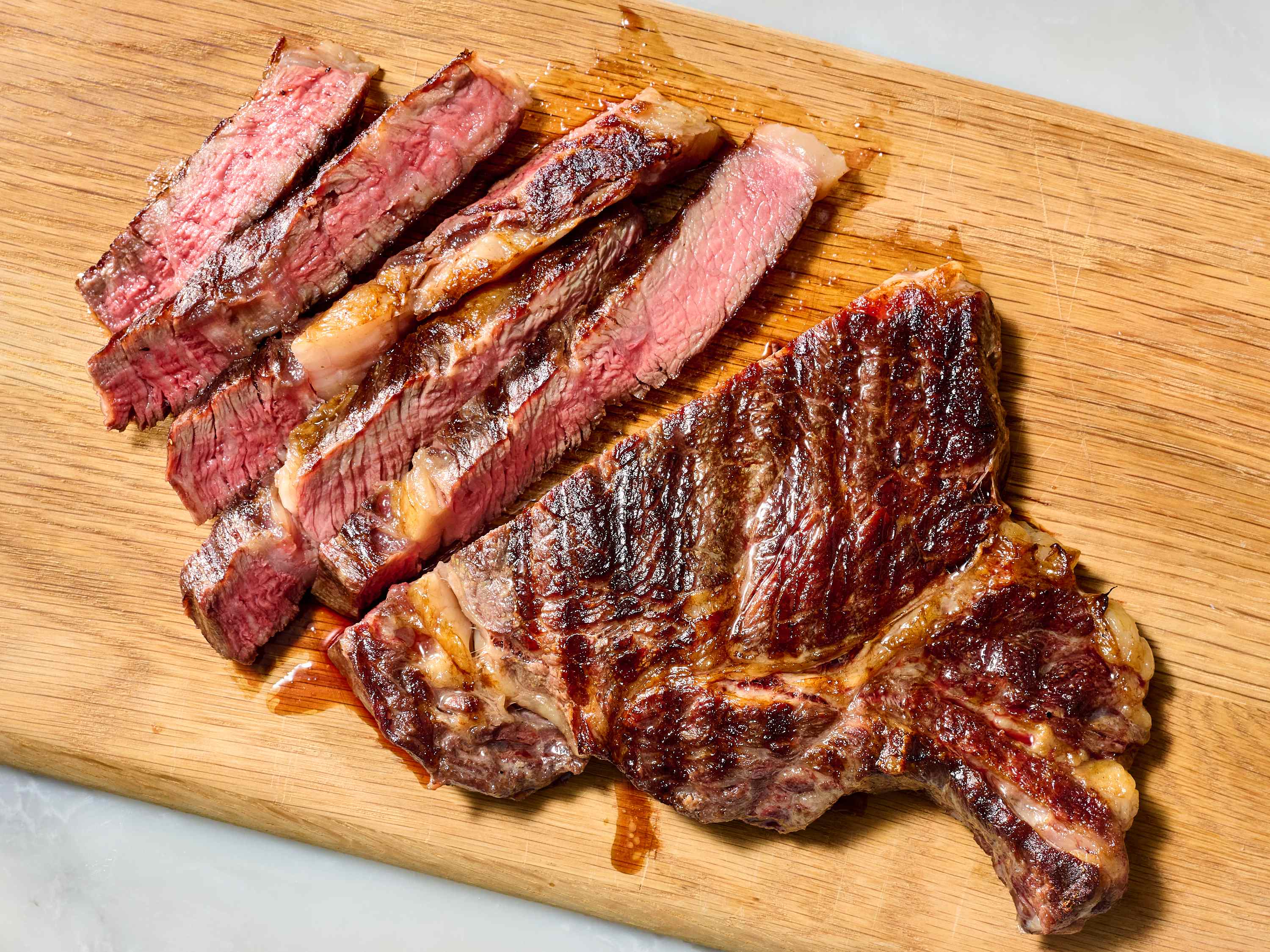 How to Grill Ribeye on a Charcoal Grill: Perfect Juicy Steak Tips – buzzlyo