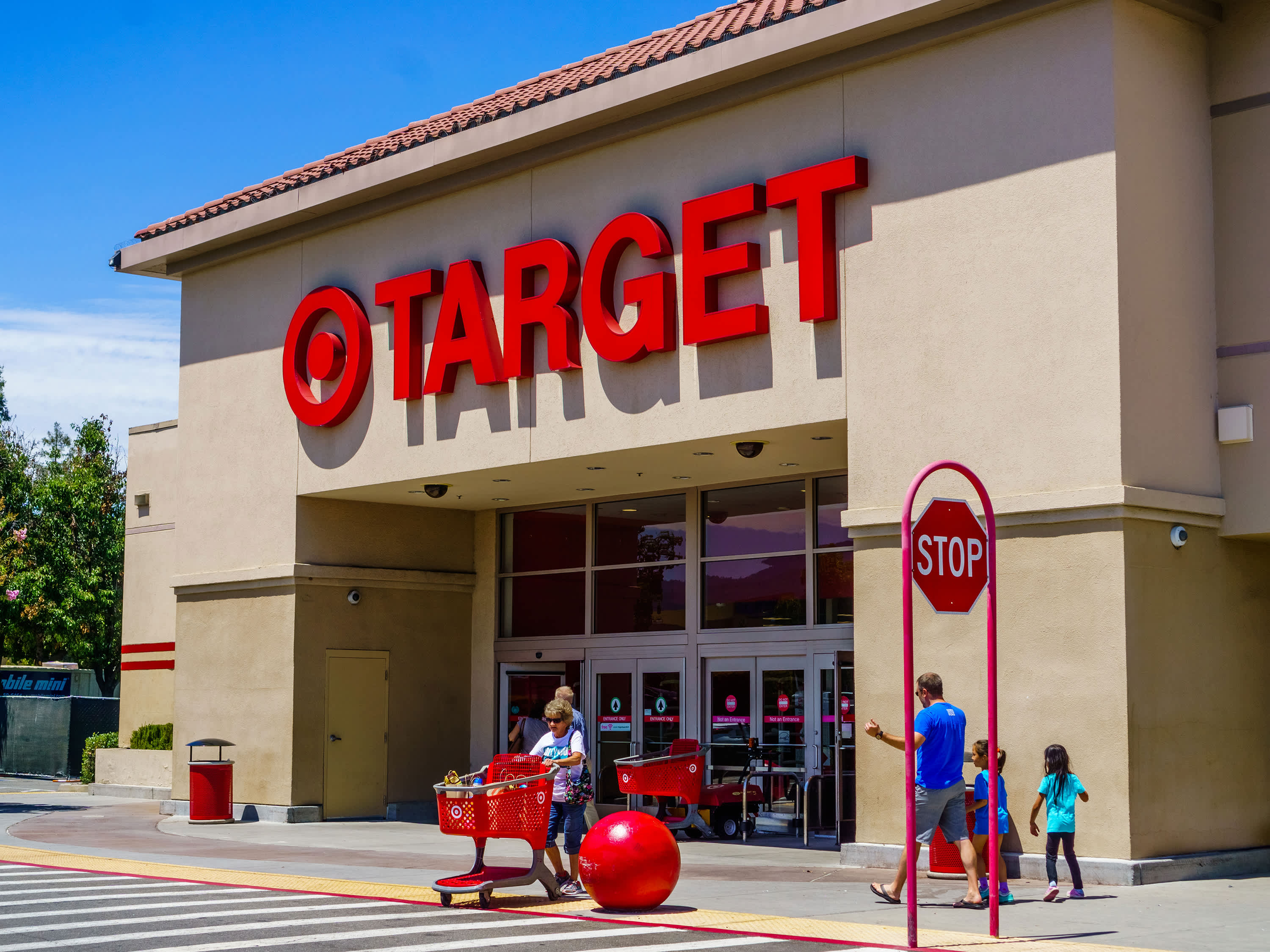 Costco’s Viral 7-Drawer Freezer: Everything You Need to Know | The Kitchn