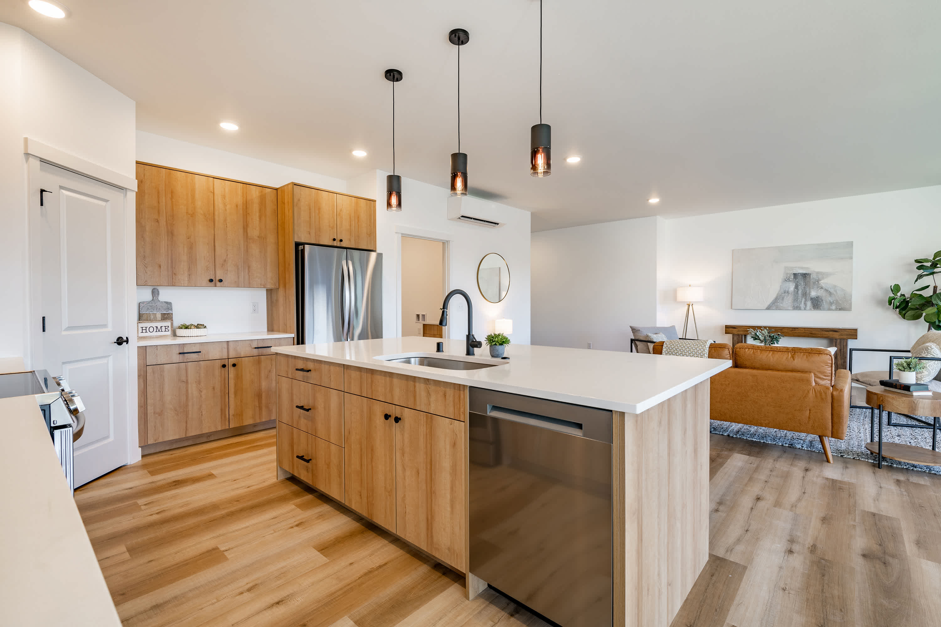 About Sarah Lyon | Apartment Therapy
